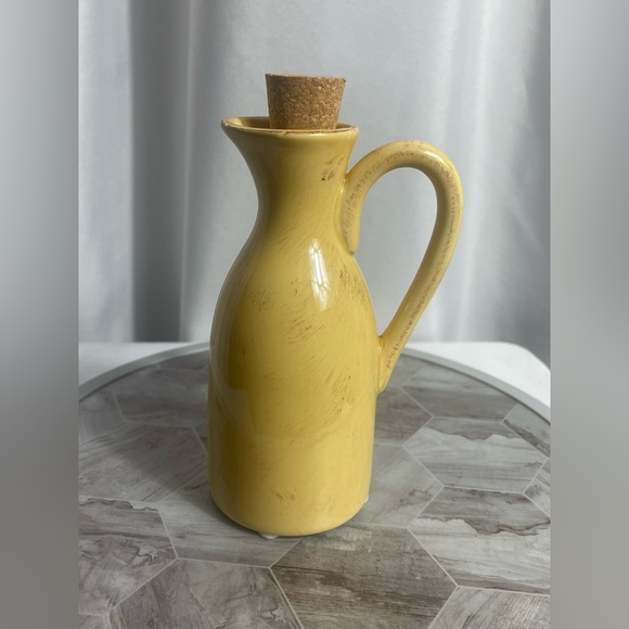 Pottery Barn | Dining | Pottery Barn Isabella Yellow Ceramic Pitcher ...